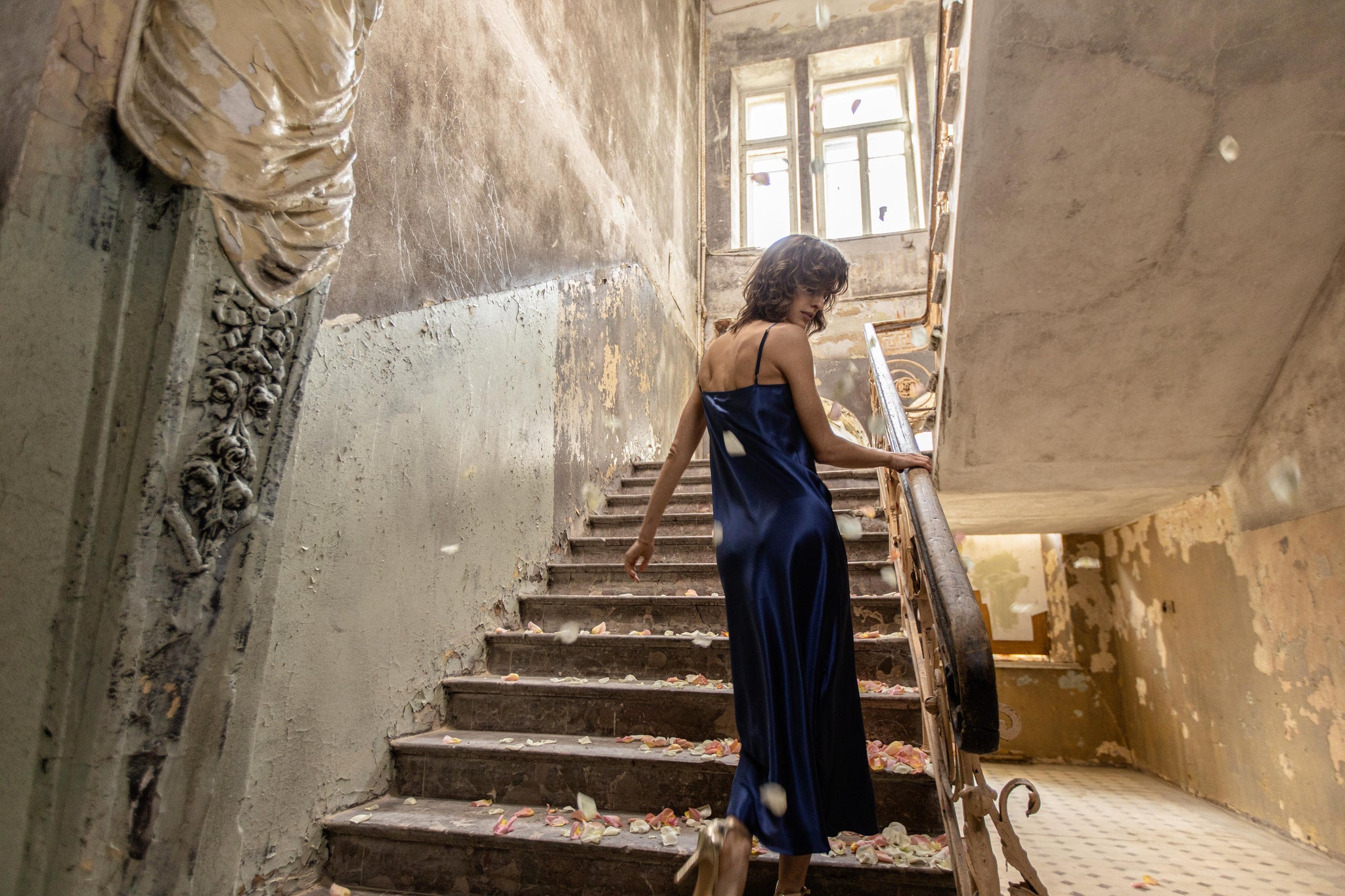Who'she - garments of exquisite craftmanship - women clothing